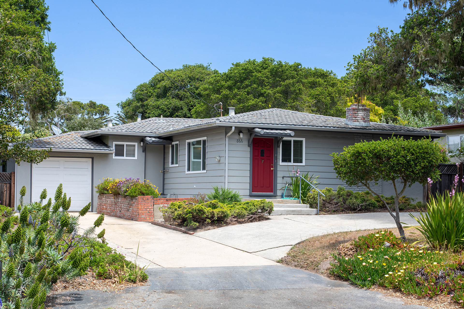 866 Sunset Drive, Pacific Grove, CA 93950 - SOLD | List Price: $999,000 ...