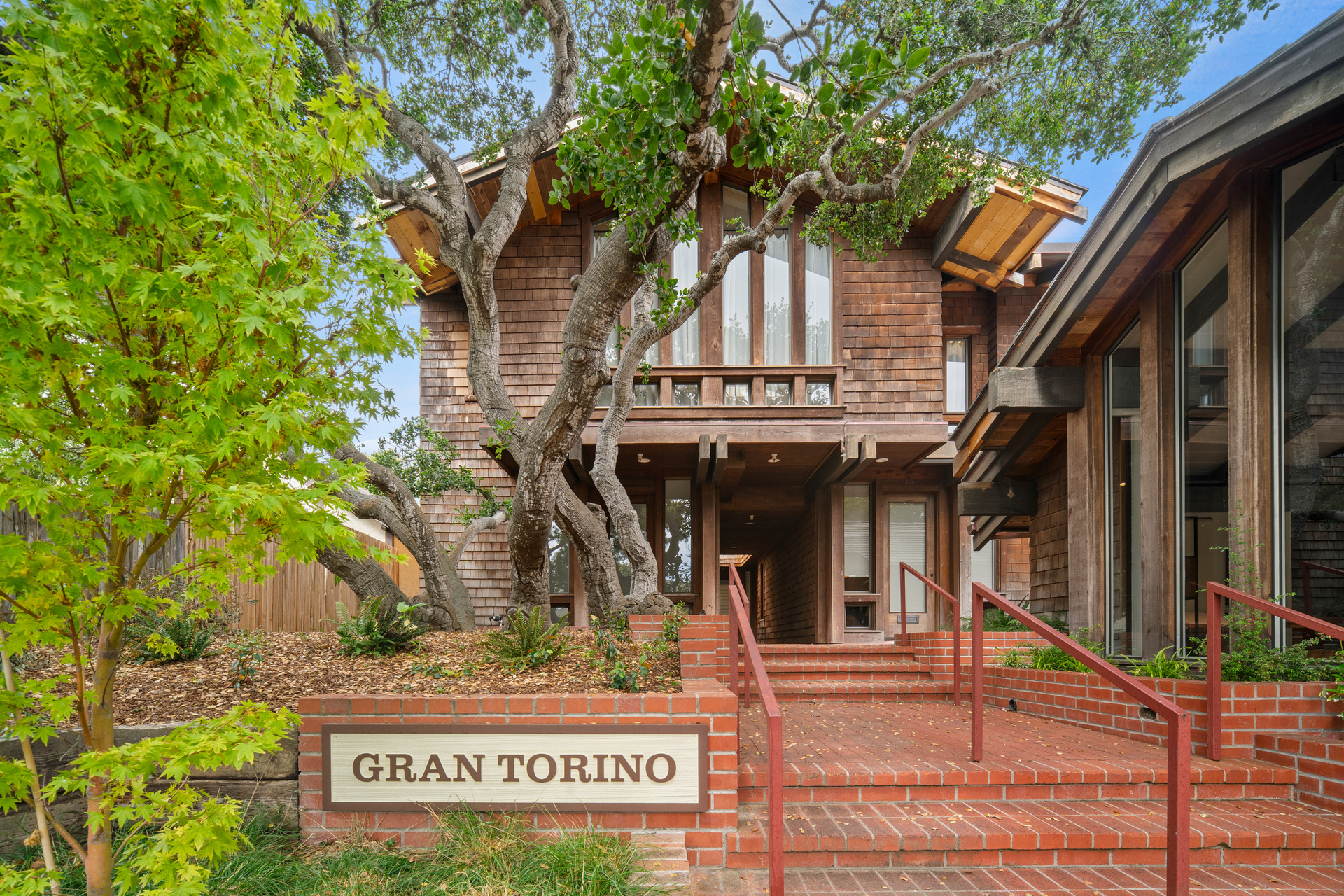 Commercial Real Estate Properties (Carmel Realty Company)
